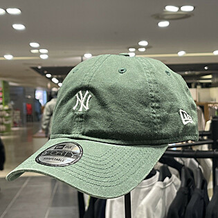 [정상상품]뉴에라 MLB 워시드 미니 로고 뉴욕 양키스 언스트럭쳐 볼캡 실란트로 그린 13086344 - 마리오몰